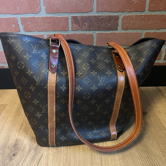 Louis Vuitton | Bags | Louis Vuitton Tote Monogram Authentic Large Size ...